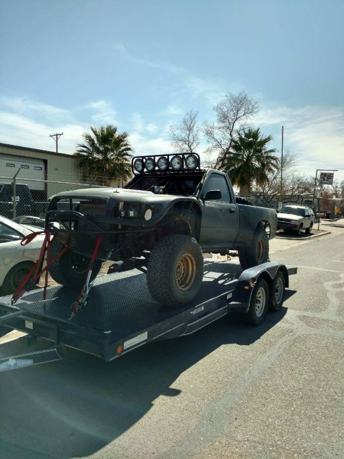 1994 Toyota Pickup Long Travel Prerunner | Deadclutch